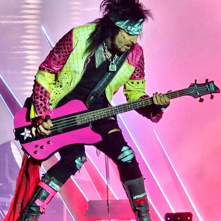 Nikki Sixx Y Sus Hijos John Corabi Denuncia El Trato Recibido Por